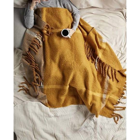 Mud Pie | Bedding | New Mudpie Colorblock Blanket In Mustard | Poshmark